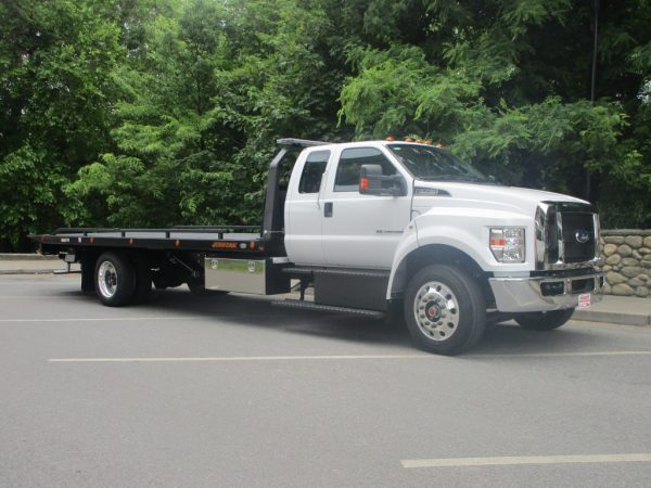 New Rollback Tow Trucks for Sale | Nussbaum Equipment