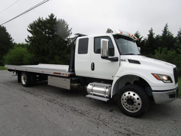 2026 International MV-607 Extended Cab Jerr-Dan 22' XLP-6 Aluminum Lo ...
