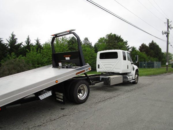 2026 International MV-607 Extended Cab Jerr-Dan 22' XLP-6 Aluminum Lo ...