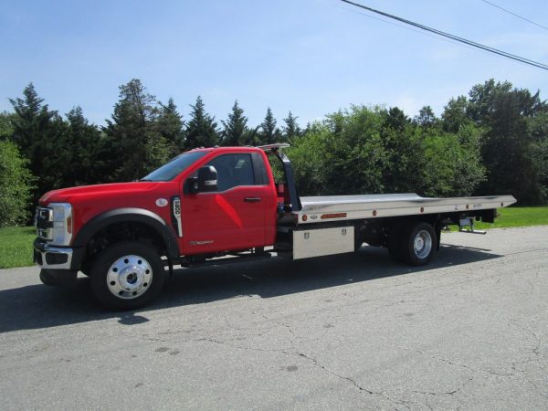 New Rollback Tow Trucks for Sale | Nussbaum Equipment