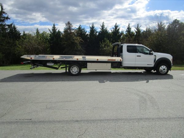 New Rollback Tow Trucks for Sale | Nussbaum Equipment